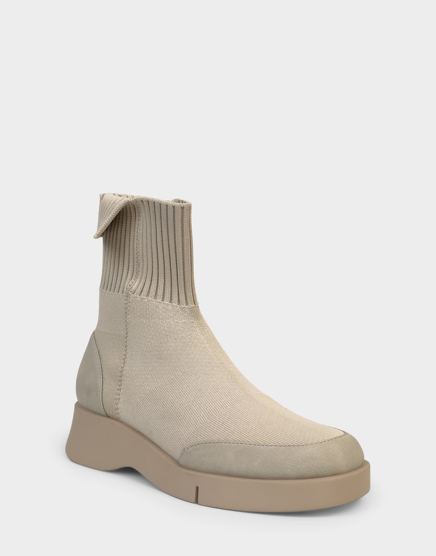 Women's Flatform Bootie in Stone – Aerosoles
