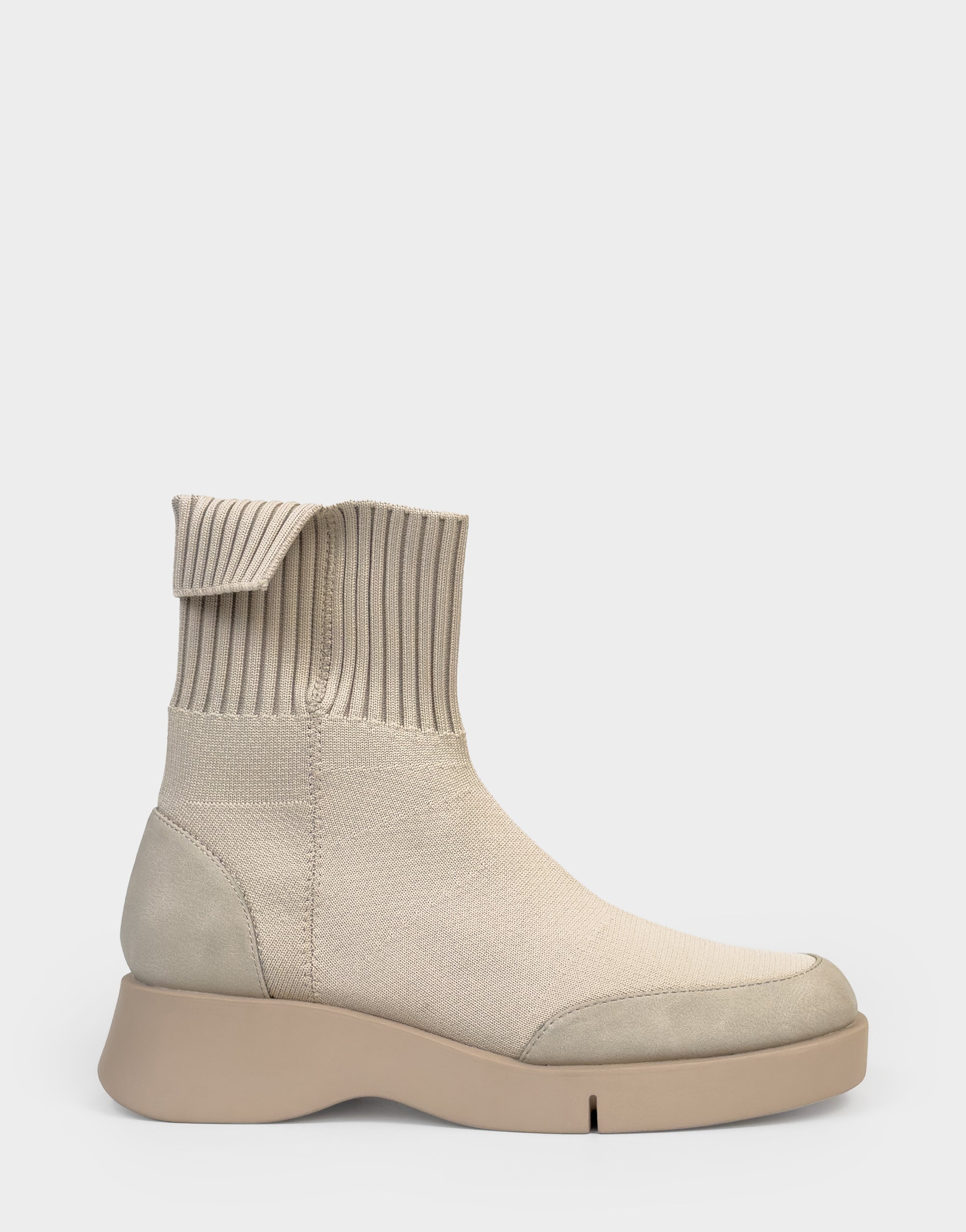 Women's Flatform Bootie in Stone – Aerosoles