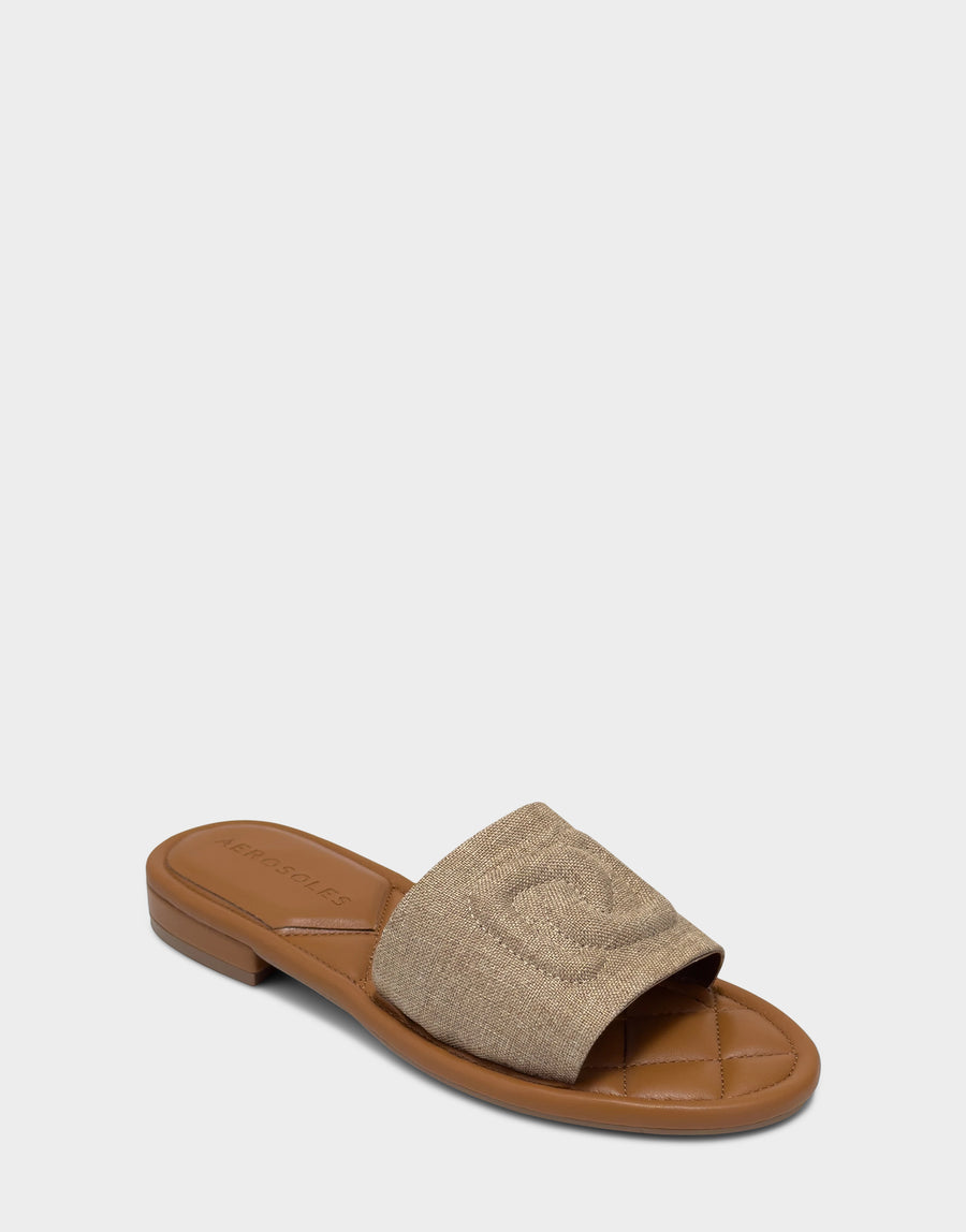 Women's Flat Sandal in Natural – Aerosoles